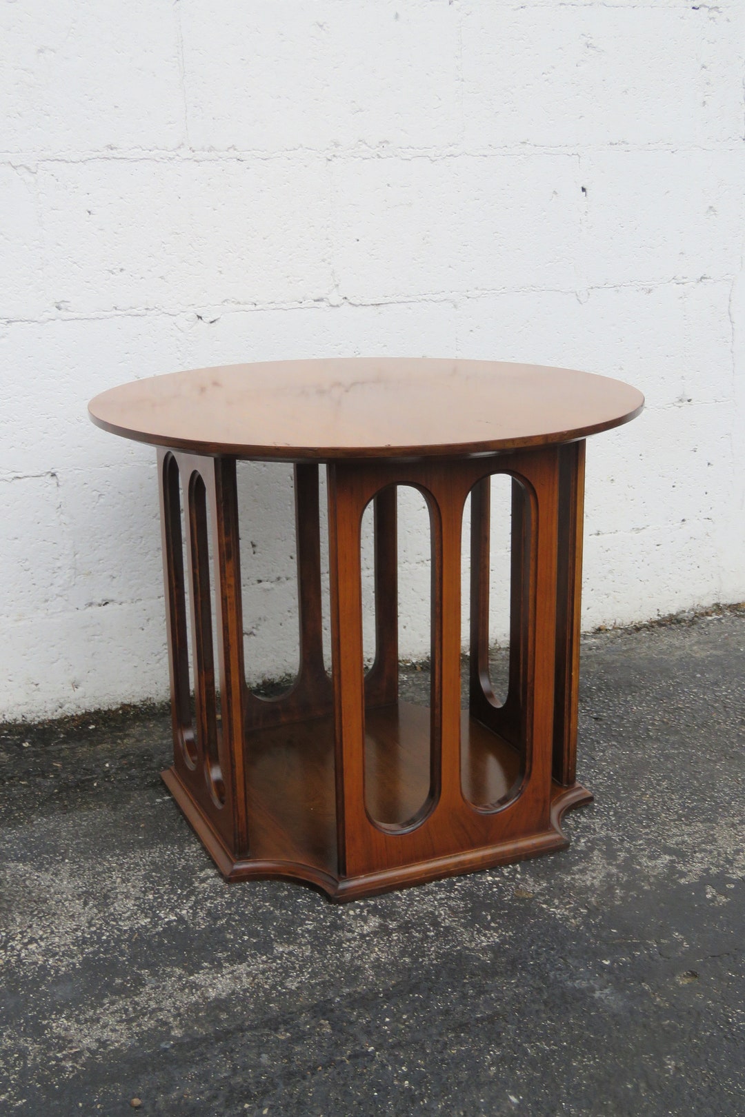 Mid Century Modern Round Top Side End Lamp Table 3635 SHIPPING NOT ...