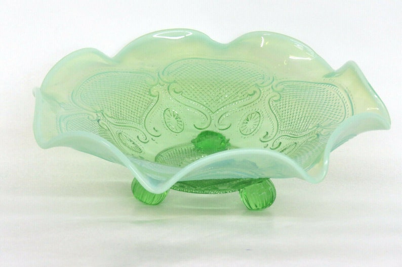 Northwood Lattice and Medallions Green Opalescent Glass Candy - Etsy