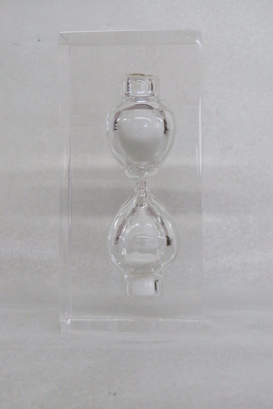 Retro Lucite Floating Hourglass Object Sand Timer Mid Century Modern ...