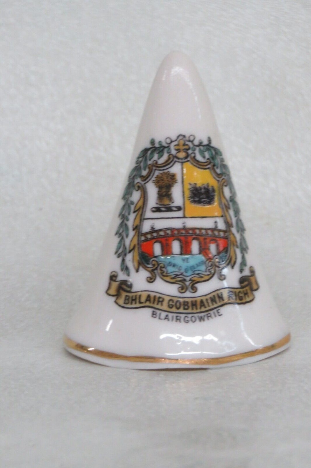 WH Goss Porcelain Blairgowrie Scotland Candle Douter Snuffer 3526B - Etsy