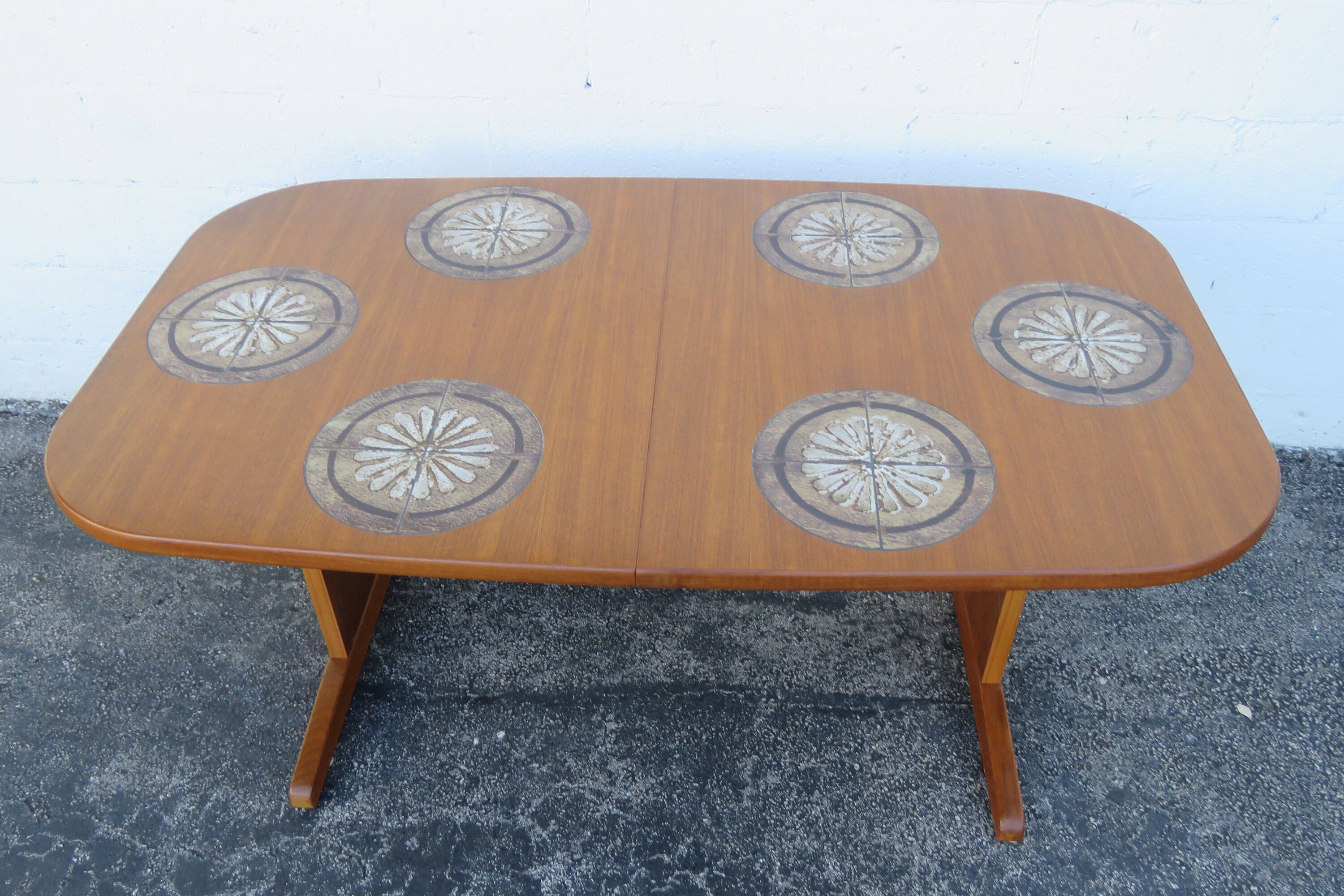 Tile Top Dining Room Tables