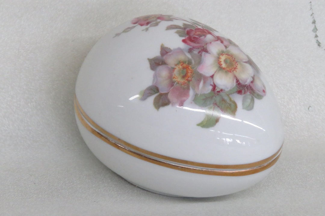 Gerlod Porzellan Tettau Bavaria W Germany Egg Trinket Vanity Jewelry ...
