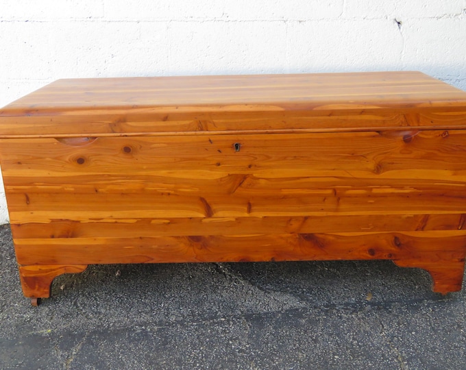 Lane Cedar Chest Blanket Trunk Window Bench 5415 SHIPPING NOT INCLUDED ...