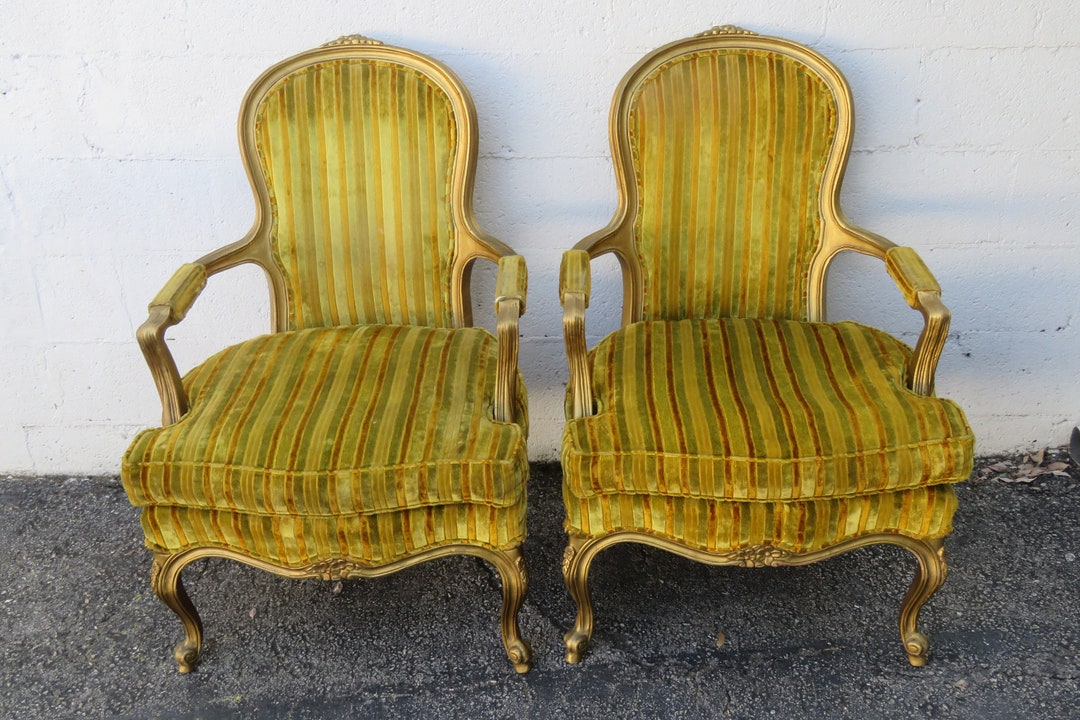 Modernage French Painted Gold Large Side Accent Chairs a Pair 5420 ...