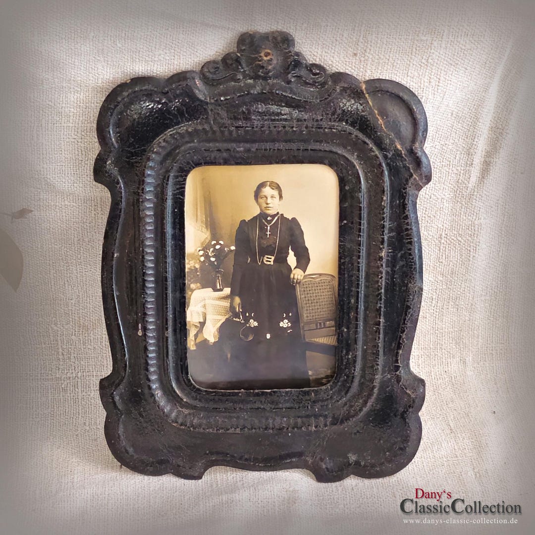 Victorian Cardboard Frame With Carte De Visite ~ Black ~ Antique ...