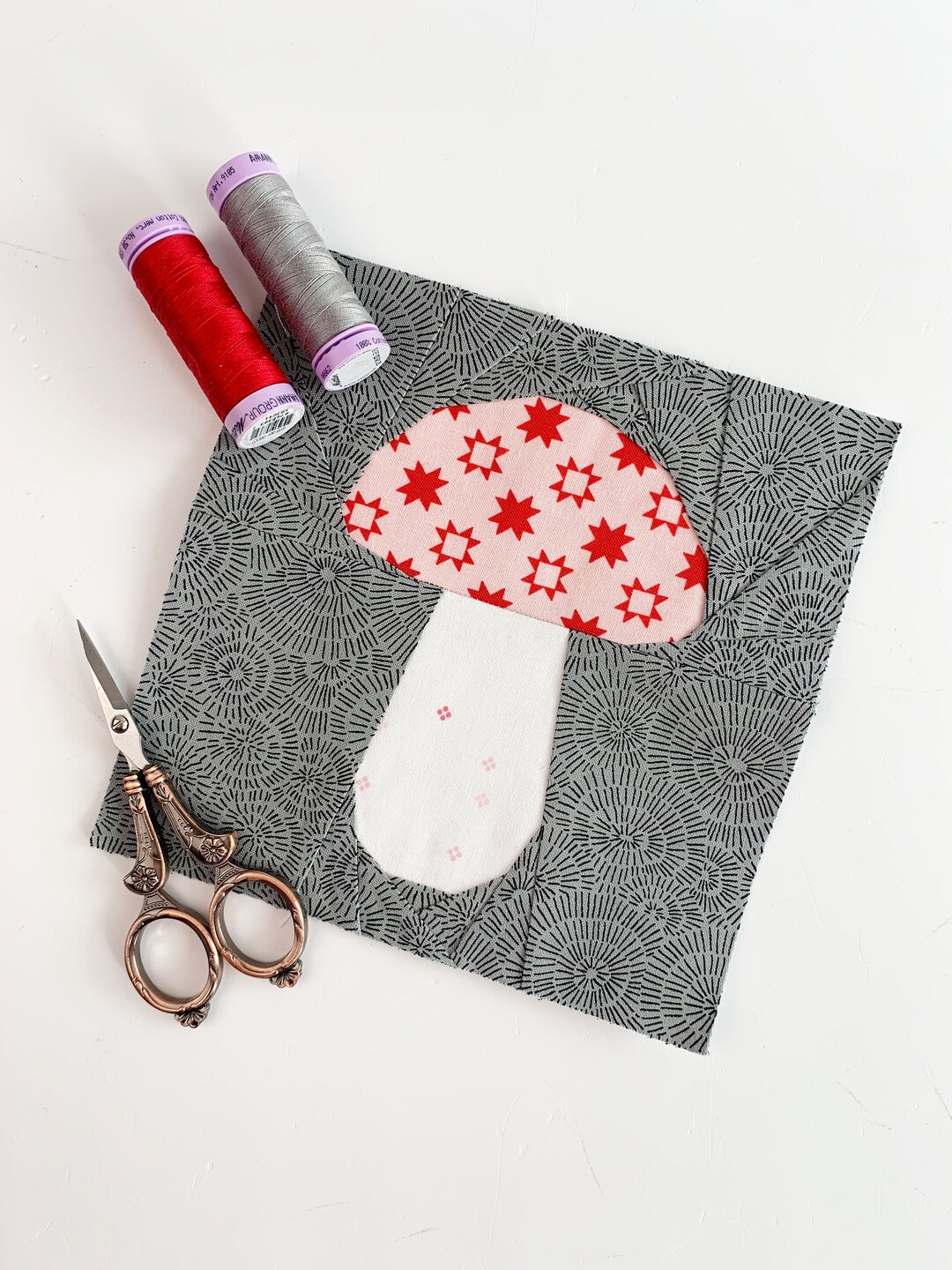 Mushroom Quilt Block Pattern: Autumn FPP, 5 Sizes (PDF Download) - Etsy