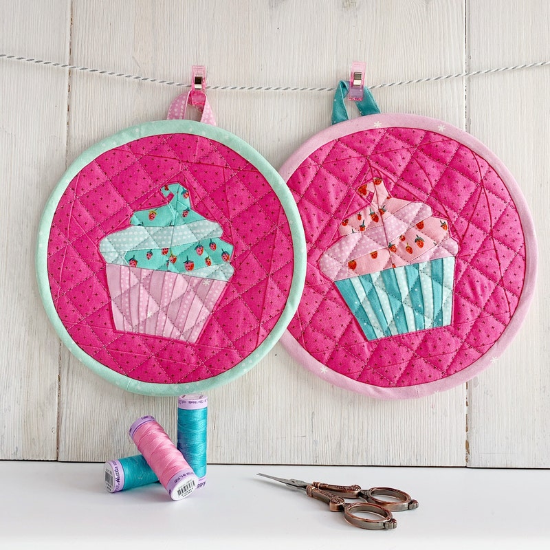 Round Potholders - Etsy