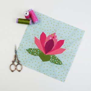 Lotus Flower Quilt Block Pattern: Auspicious Symbols (PDF Download) - Etsy