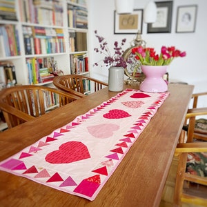 Heart Table Runner Pattern: Valentines Day Patchwork Quilt (PDF Pattern ...