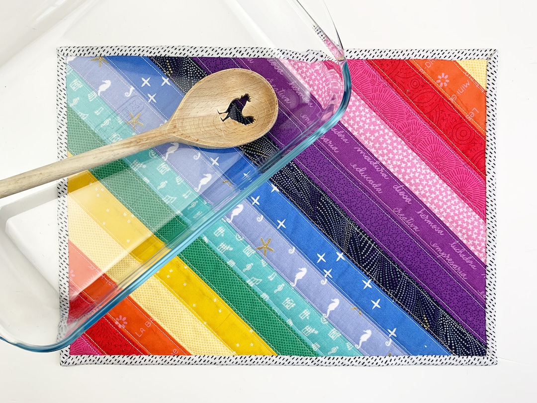 Quilted Hot Pad Pattern: Large Casserole Trivet (PDF Pattern) - Etsy UK