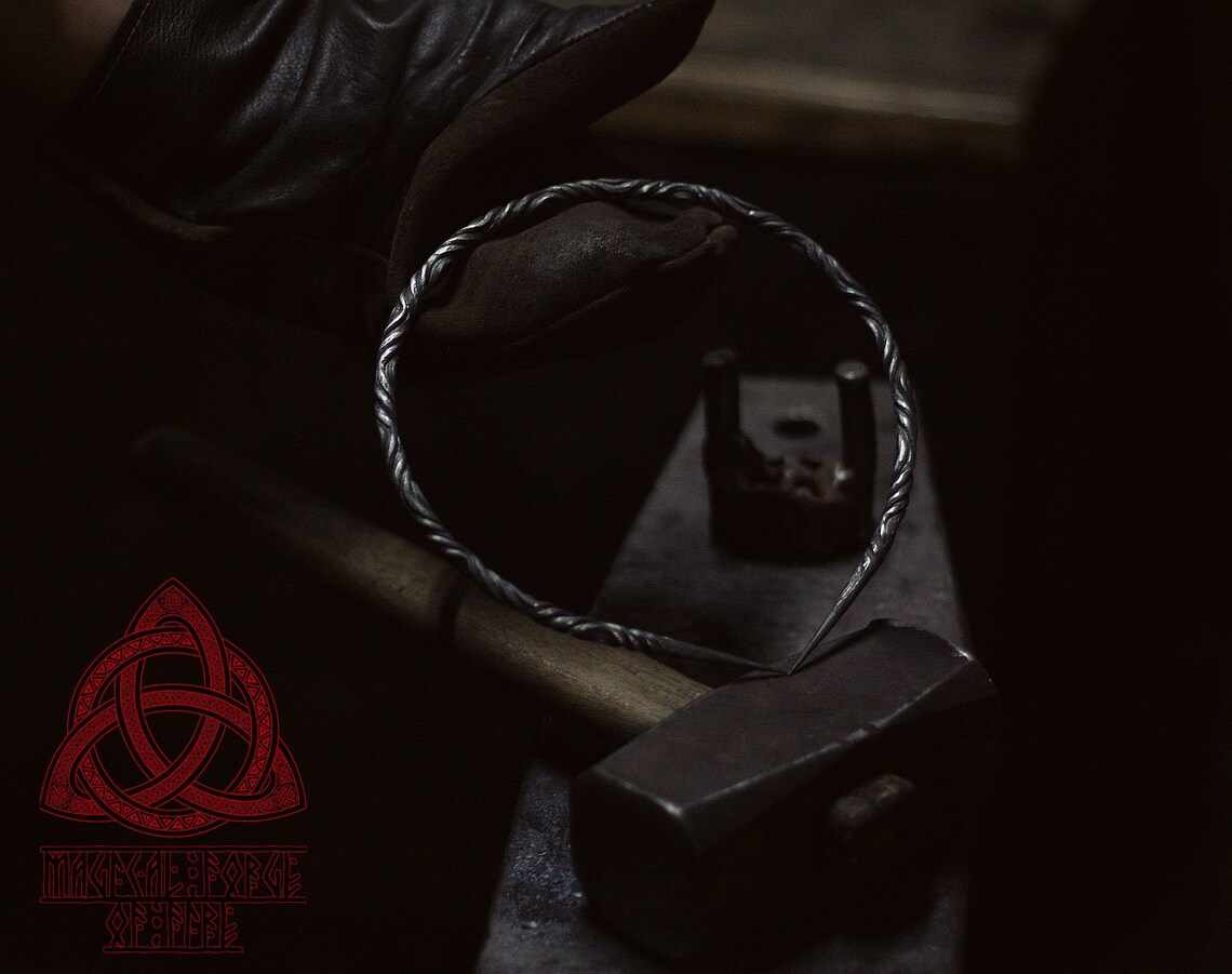 Hand FORGED IRON Torc CELTIC Necklace Viking Torque Hand - Etsy