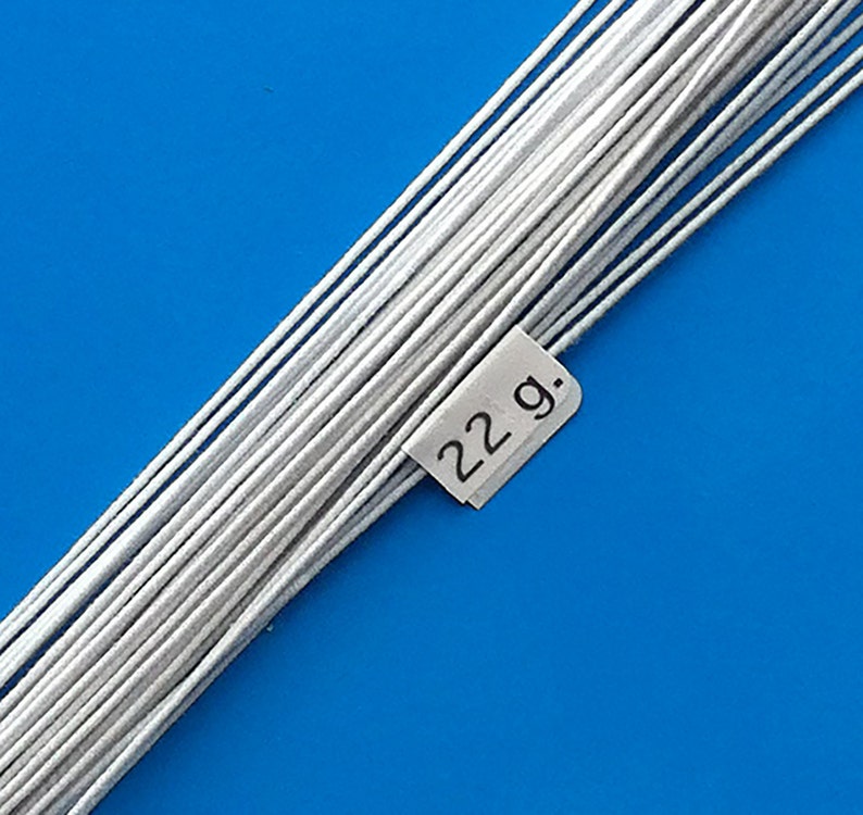 22 Gauge White Cotton Covered Floral Wire - 40 Feet per Bundle (12.2m ...