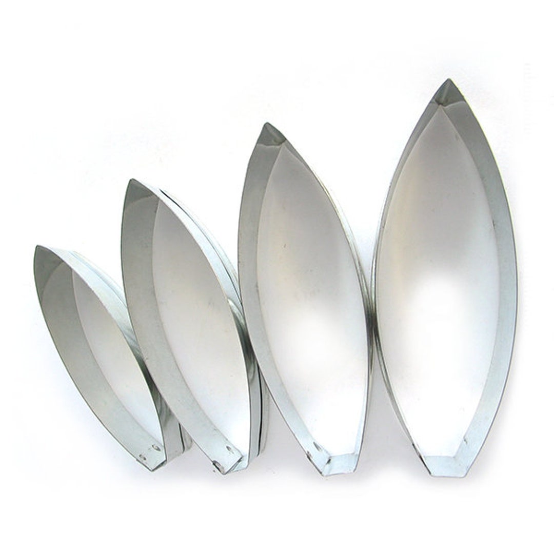 Water Lily Petal Cutters (set of 4) - Etsy