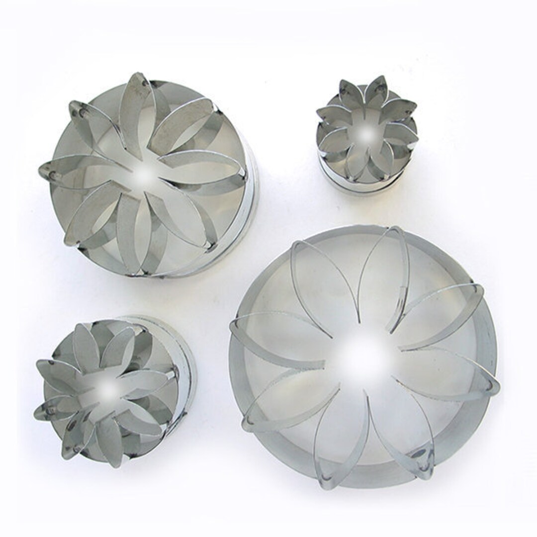 Daisy Cutter Set (8 Petal, 4 Sizes) - Etsy