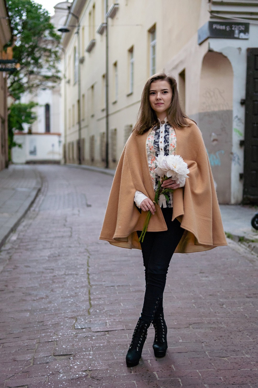 Hoodless Short Cape With Arm Slits, Elegant Victorian Cloak ...