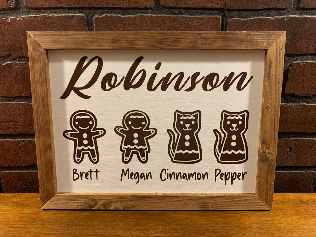 Gingerbread Christmas Family Wooden Sign, Dog and Cat Gingerbread Men ...