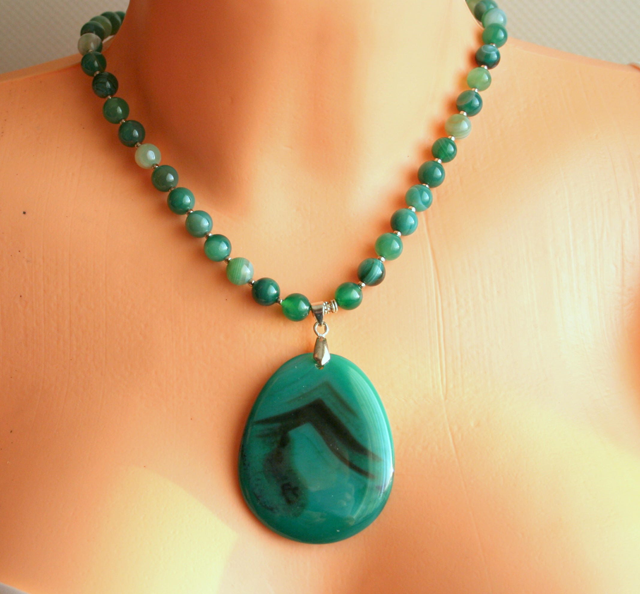 Green Agate Necklace, Necklace With Agate Pendant, Beadwork Necklaces ...