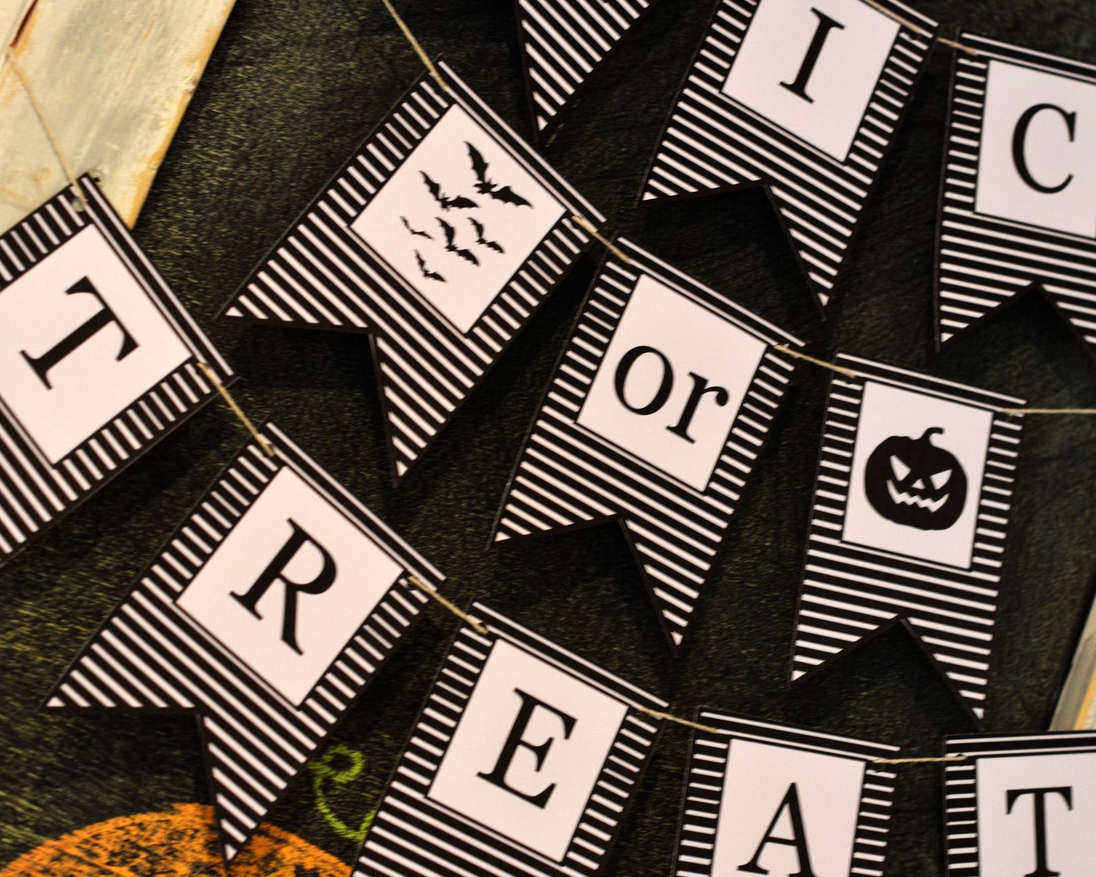 Halloween Printable Banner / Trick or Treat Banner / Happy | Etsy