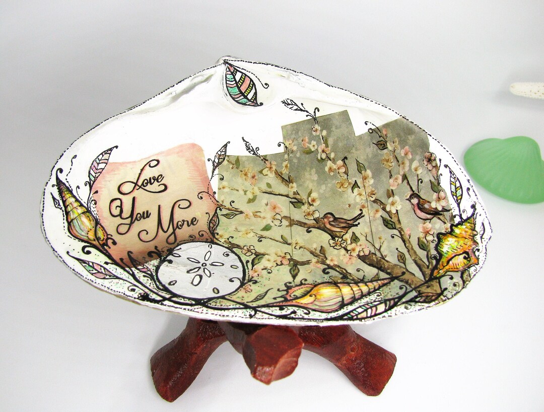 Seashell Art Ring Dish: Hand-painted Bird Design, Coastal Home Decor - Etsy