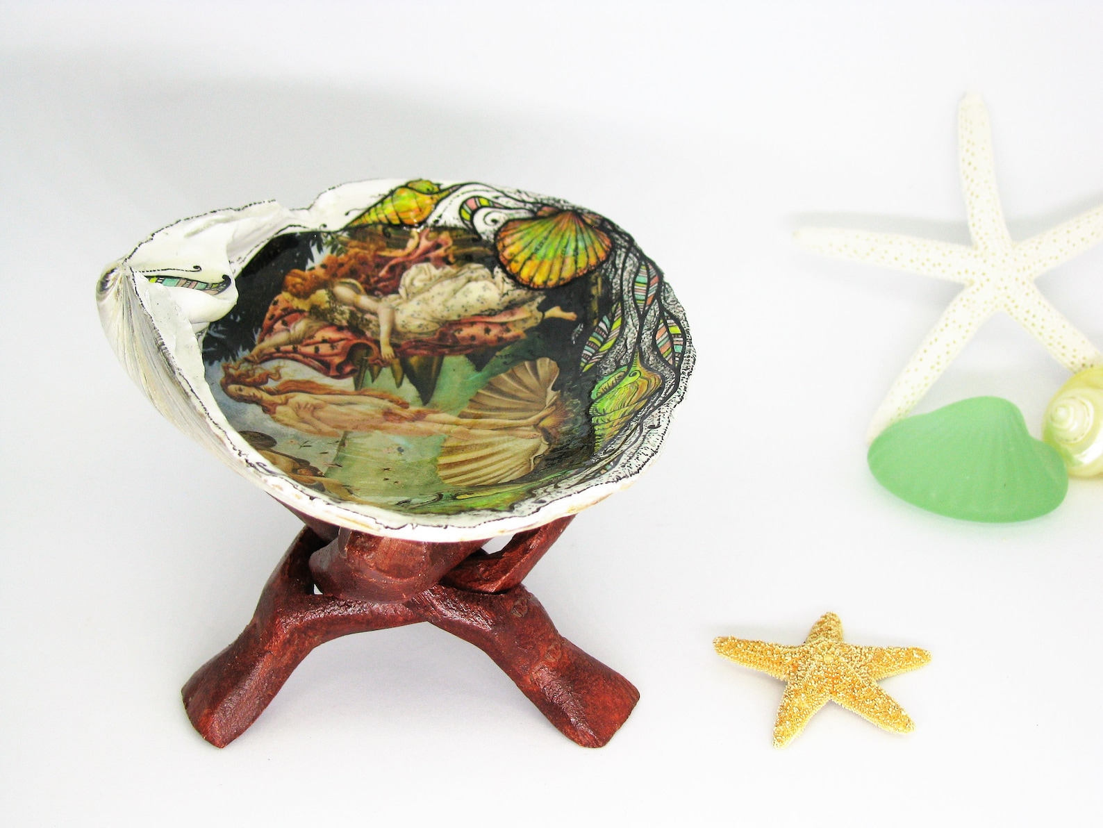 Birth of Venus Seashell Dish: Botticelli Art, Coastal Home Decor - Etsy