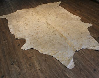 In Plain White Authentic Large Cowhide Rug With 100% Premium Hair-on ...