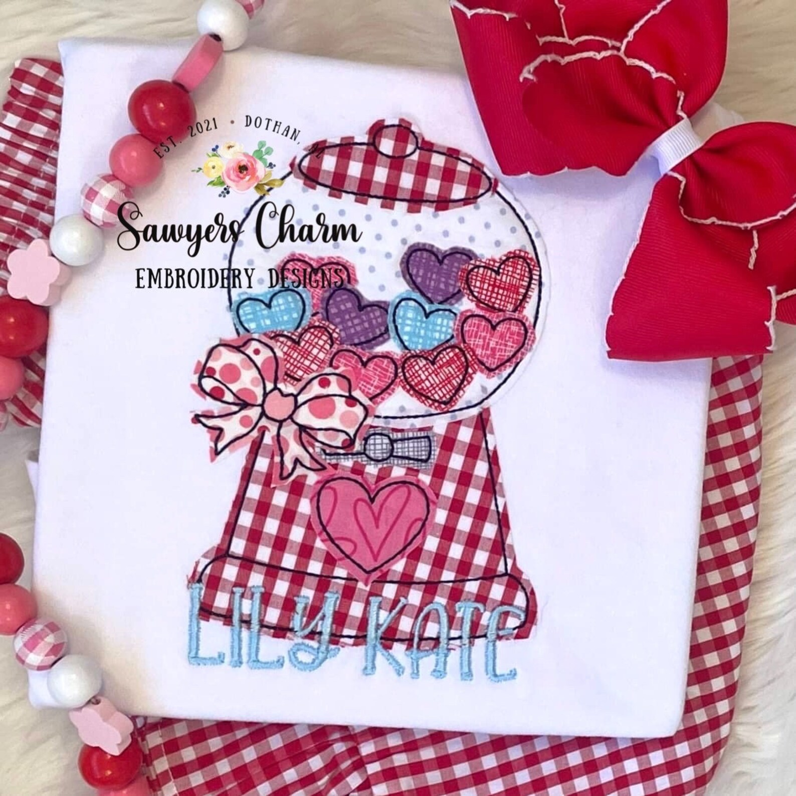 BUNDLE Heart Gumball Machine With Bow Zigzag & Bean Stitch Machine ...