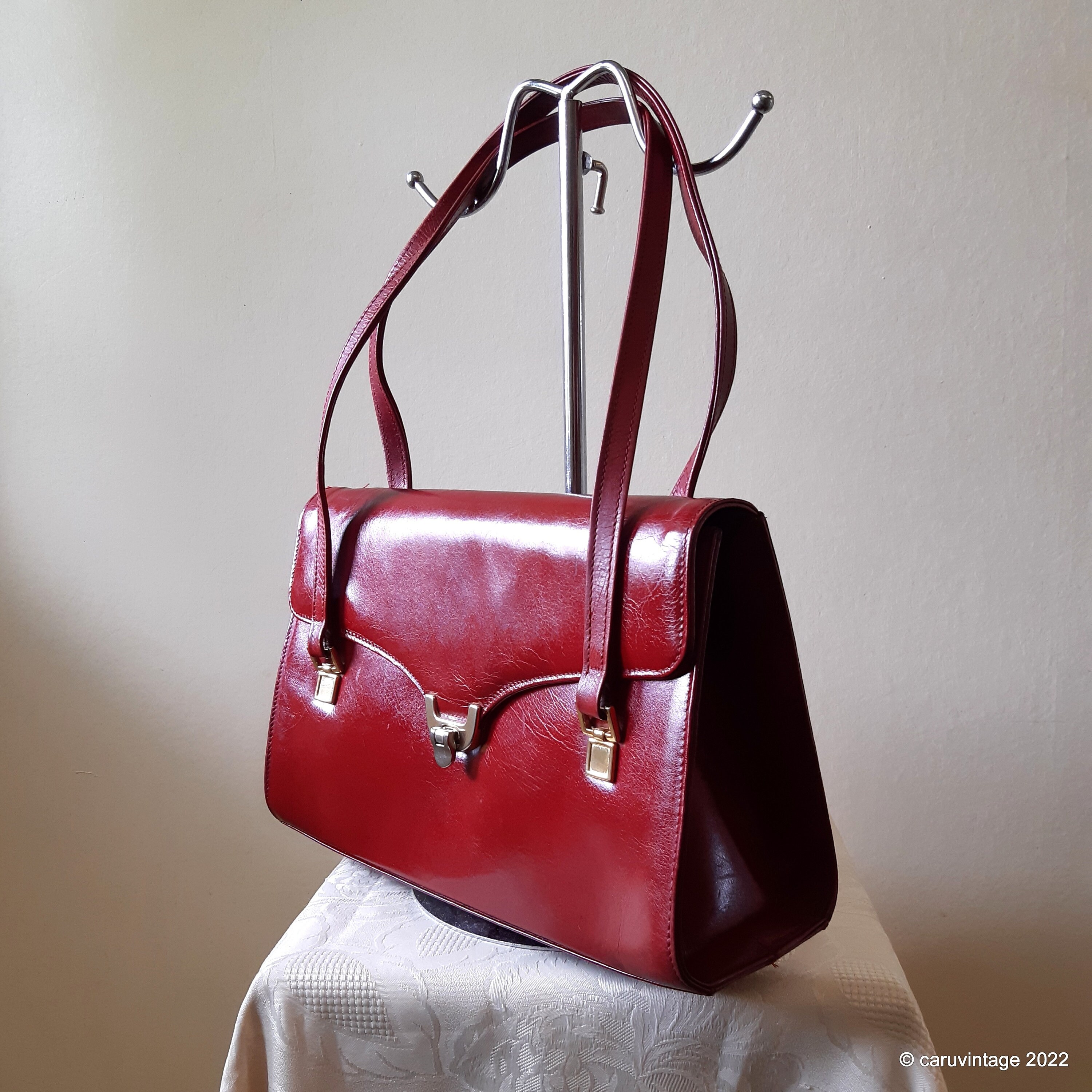 Vintage Suzy Smith Deep Wine Red Leather Shoulder Bag With Two - Etsy