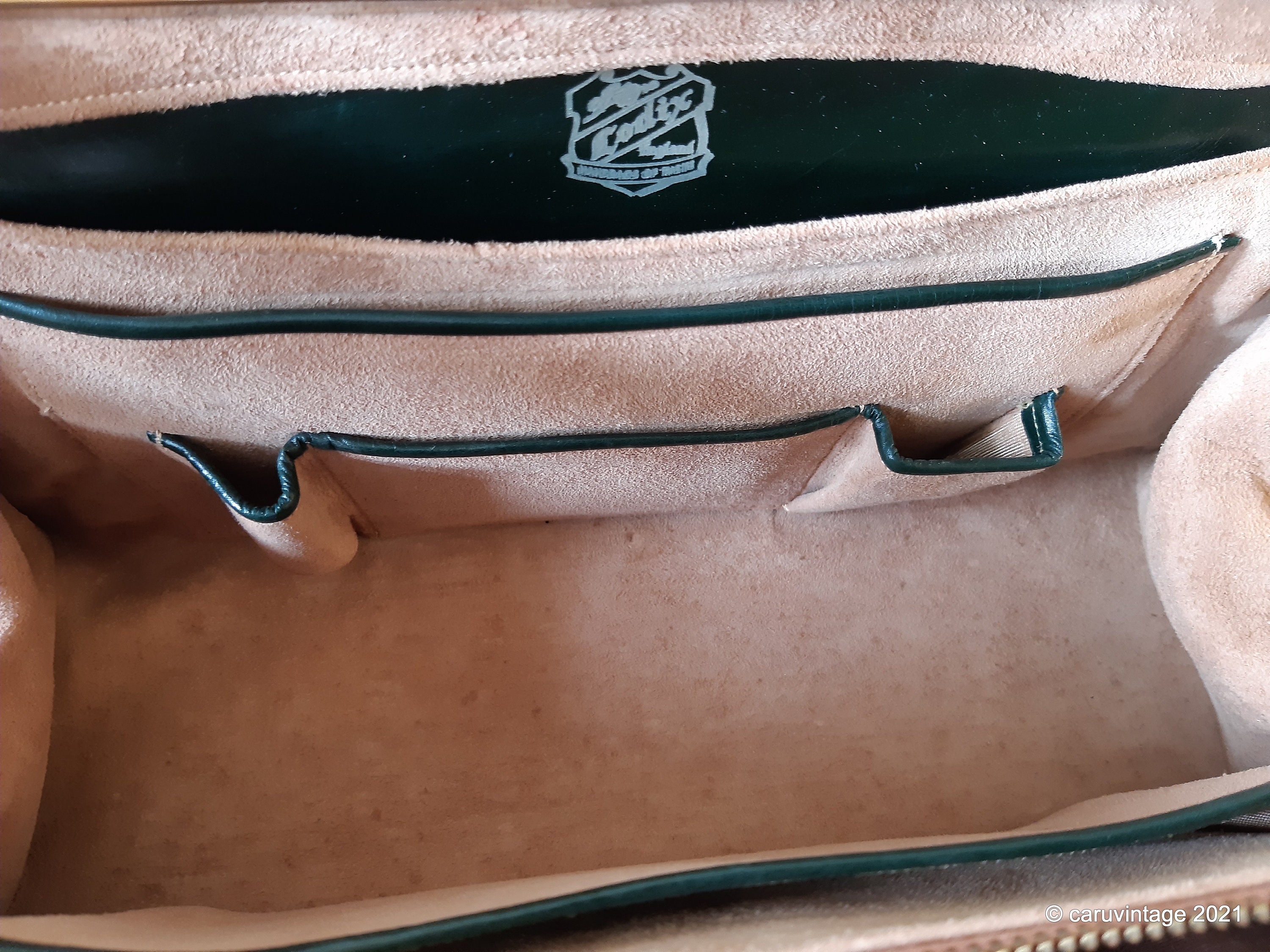 Vintage Lodix, Handbags of Taste Deep Emerald Green Leather Classic ...