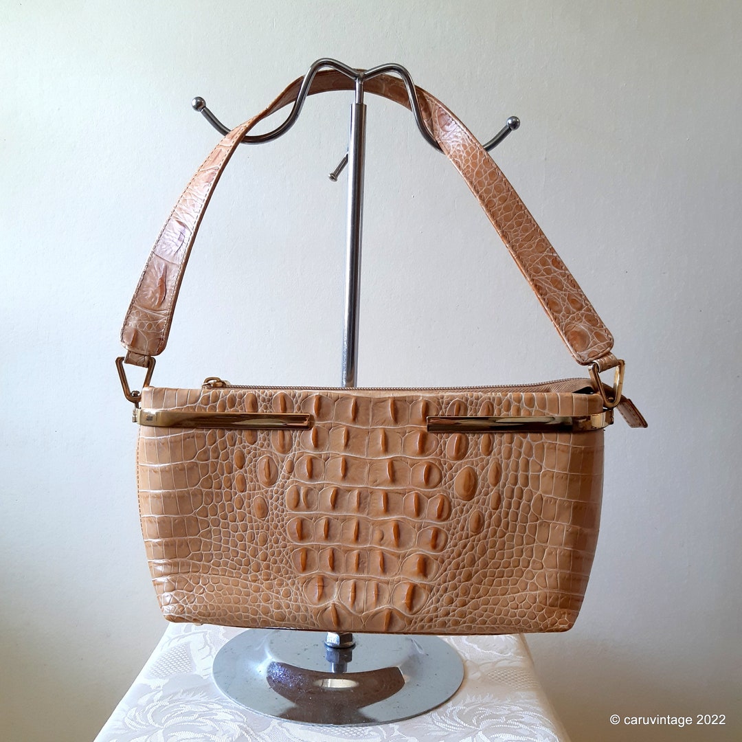 Lanzetti by Lexiapel Rich Honey Blonde Textured Leather Shoulder Bag ...