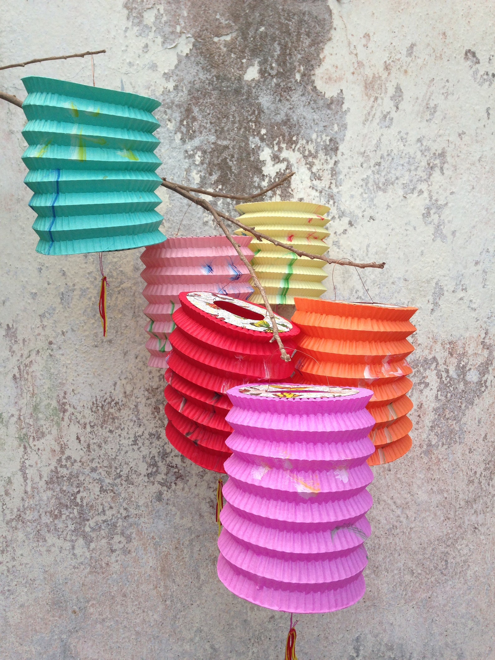 Traditional Hand Painted Vintage Style Chinese Paper Lanterns - Small ...