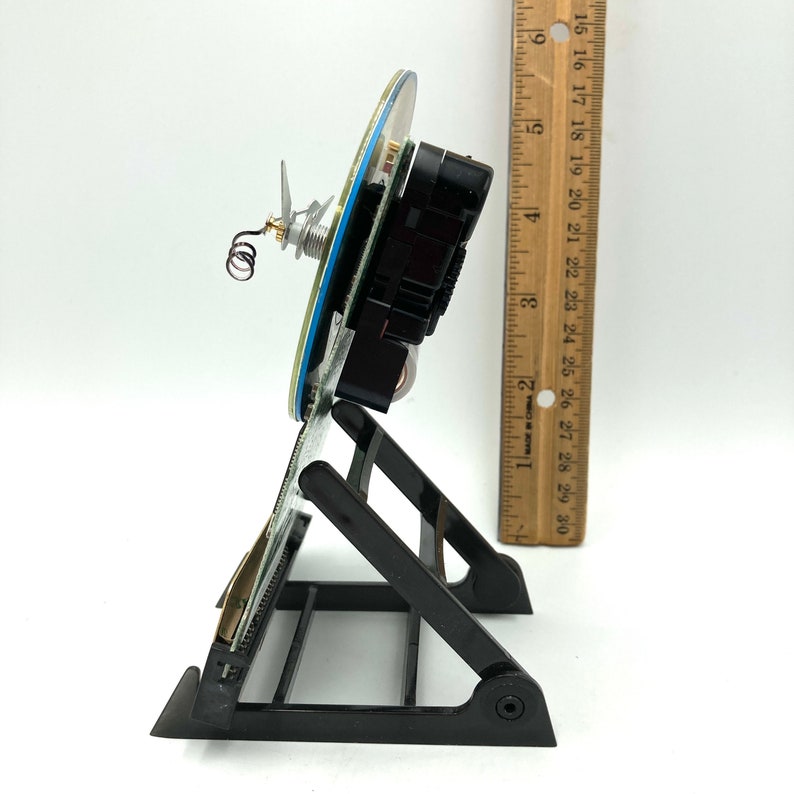 Upcycled Computer Circuit Board Clock: Techie Desk Decor - Etsy