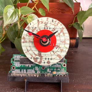 Vintage Computer Punch Card Clock: Upcycled Circuit Board Tech Gift - Etsy