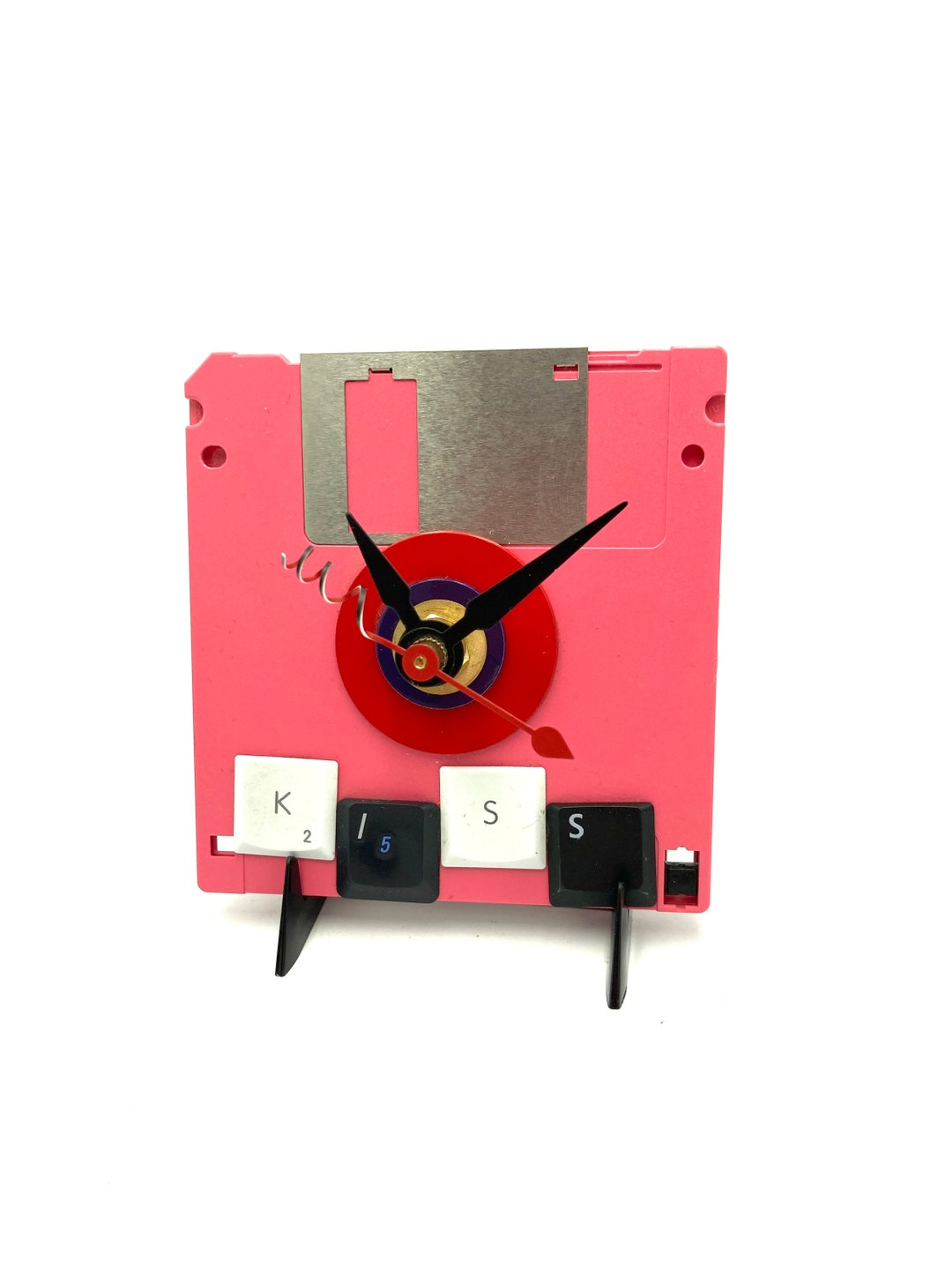 Kiss, Time for a Kiss Clock, Computer Keyboard Keys on Pink Vintage ...