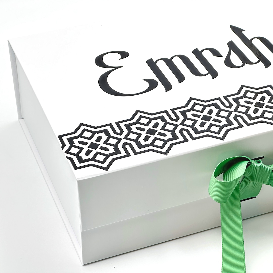 Middle Eastern Gift Box, Arabic Calligraphy, Birthday Gift Box ...