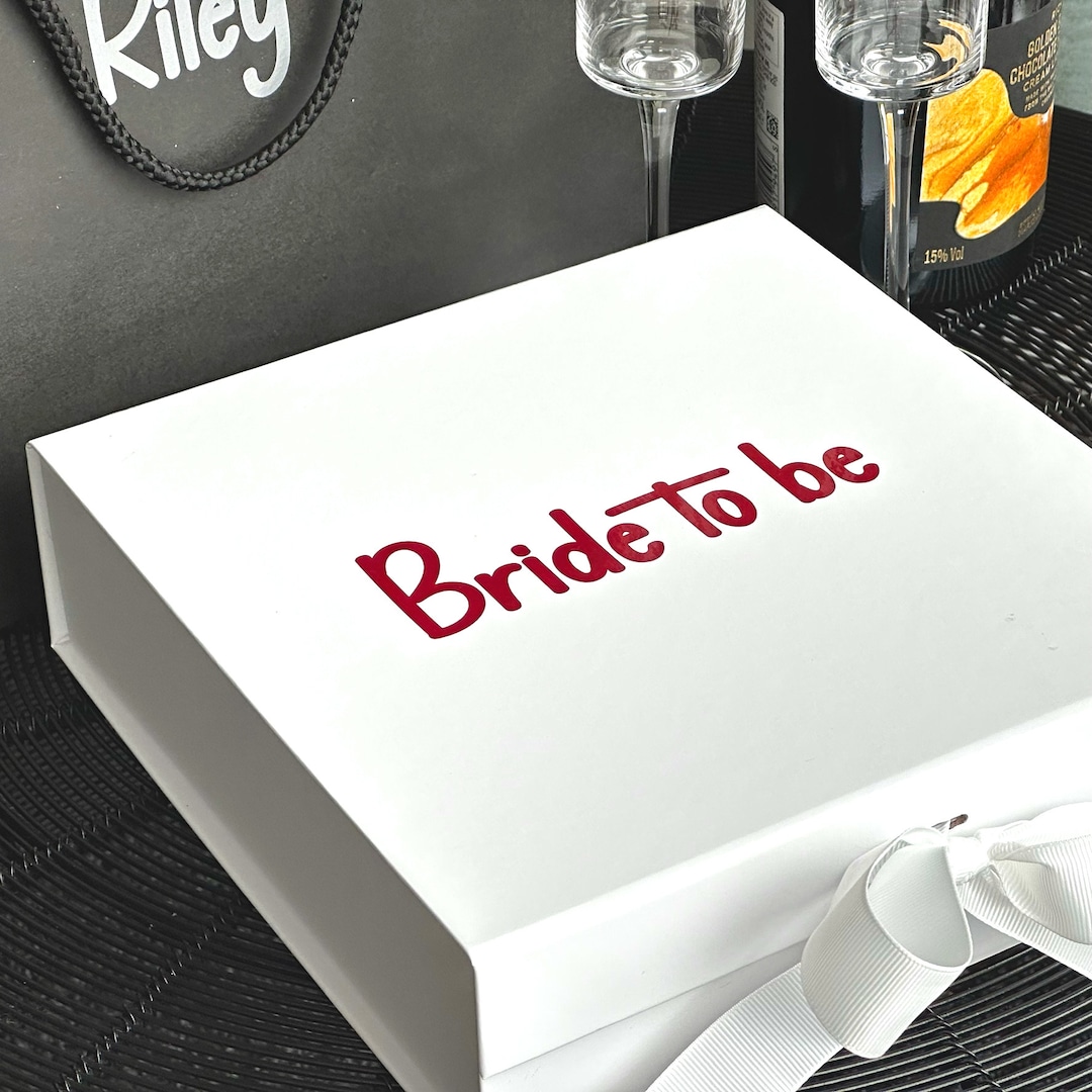 Wedding Vinyl Stickers, Gift Box Decal, Personalised Label, Name Tags ...