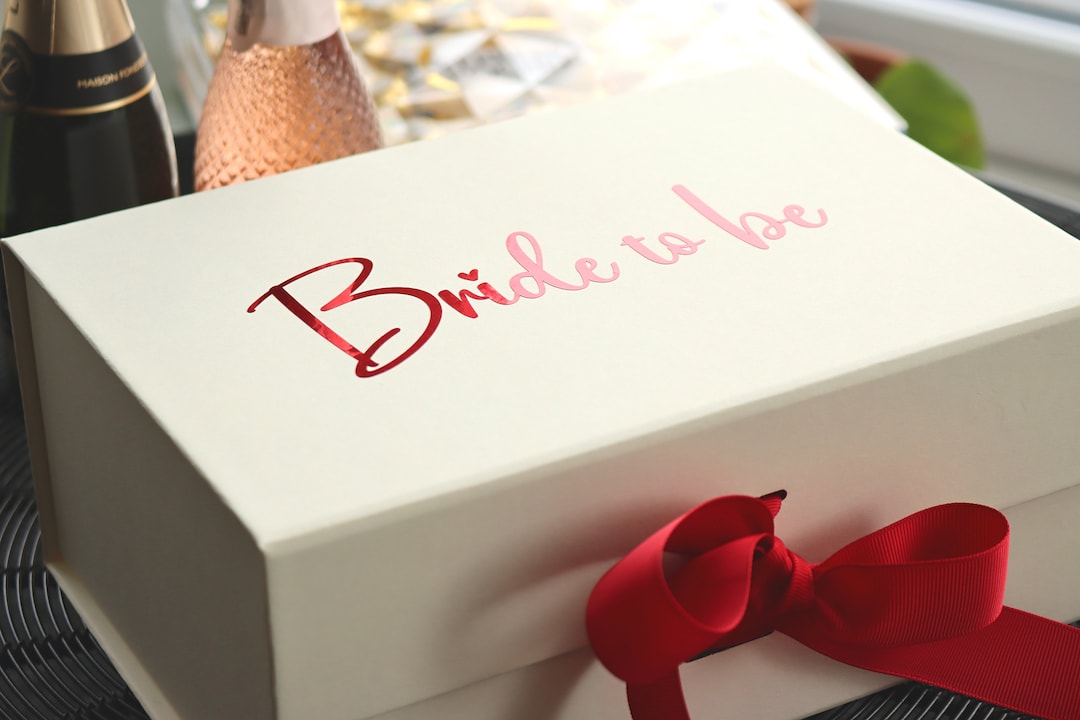 Bride to Be Gift Box Sticker, Personalised Vinyl Decal, Hen Party Gift ...