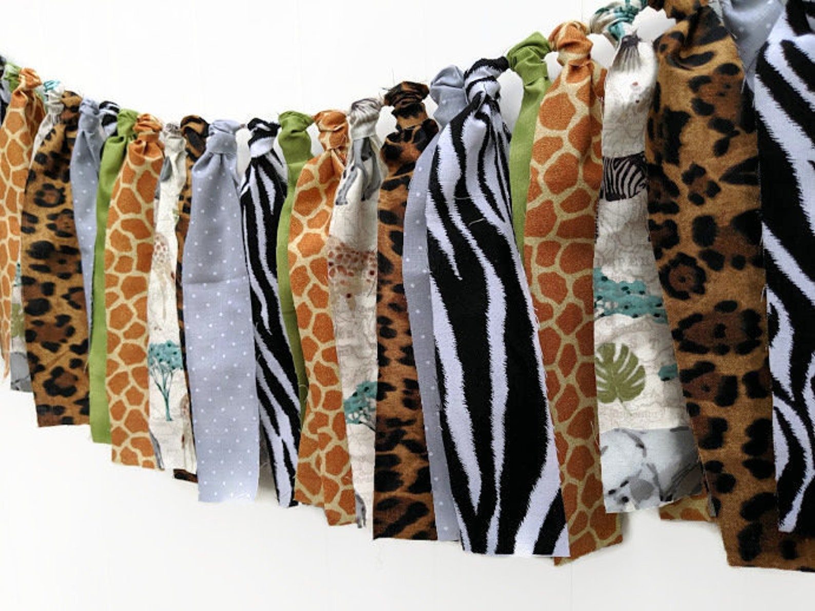 JUNGLE SAFARI Garland, Lion King Garland, Wild One Party, Photo Prop ...
