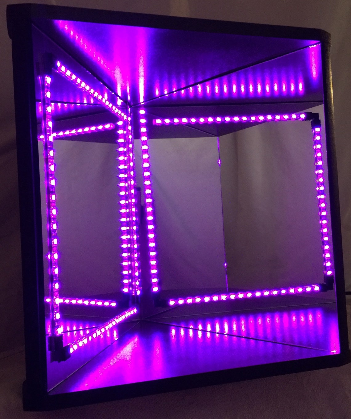 18h X14w X 16d Interactive Infinity Remote - Etsy Canada