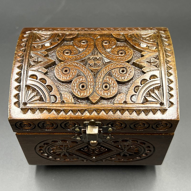 Carved Russian Box - Etsy
