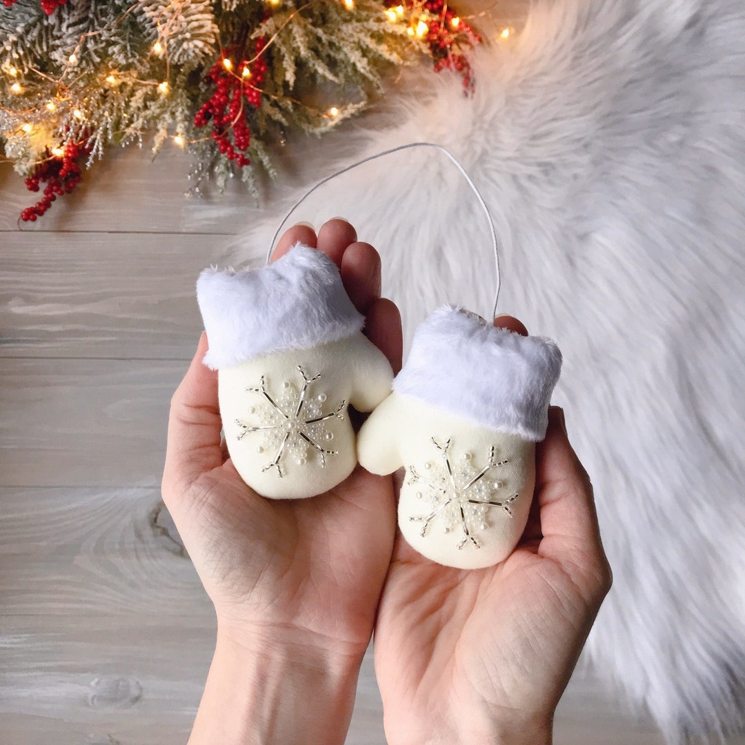 Сream Mini Mitten Ornament Snowflake Ornament Christmas Present ...