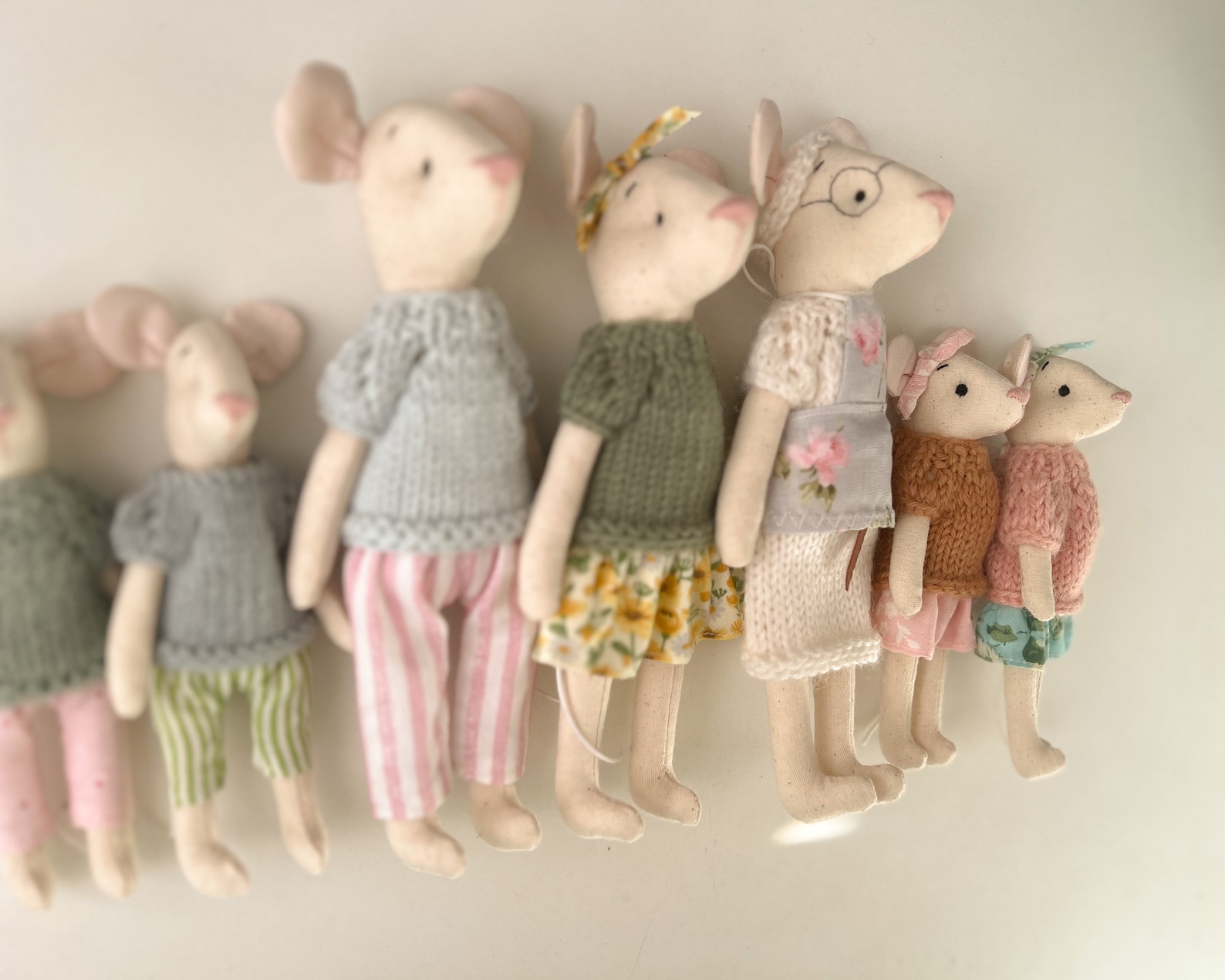 Mouse Family Doll House Toys Puppets Handsewn Miniature Toys - Etsy