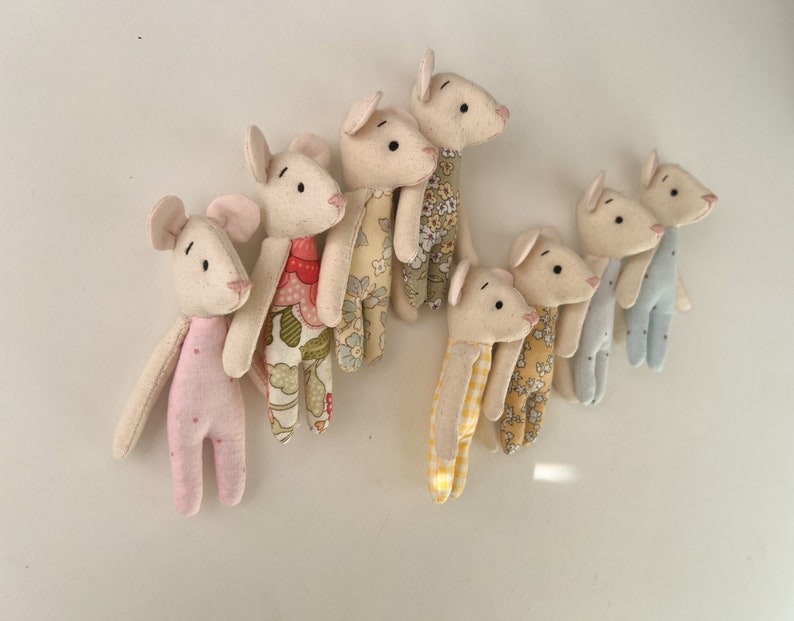 Mouse Family Doll House Toys Puppets Handsewn Miniature Toys Maileg - Etsy