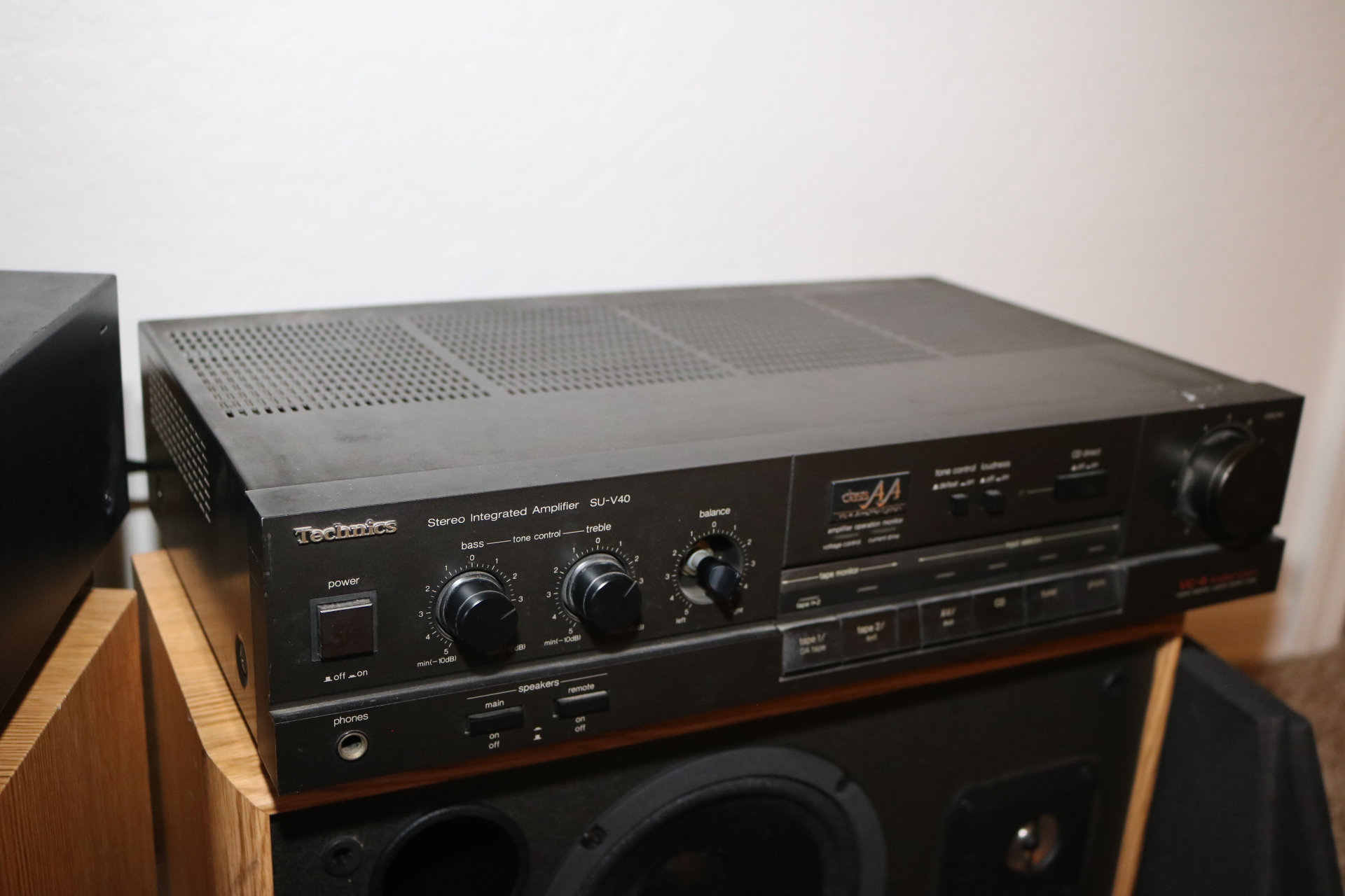 Technics integrated amplifier early eighties