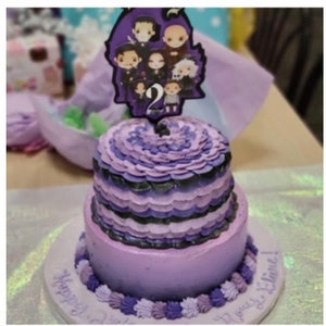 Addams Family Cake Topper, Addams Family Theme Party, Family Halloween ...