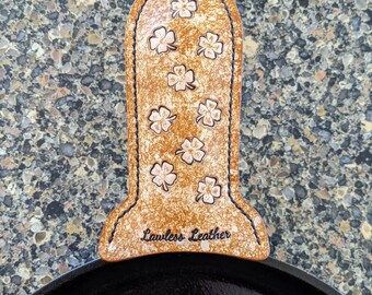 Clover Cast Iron - Etsy