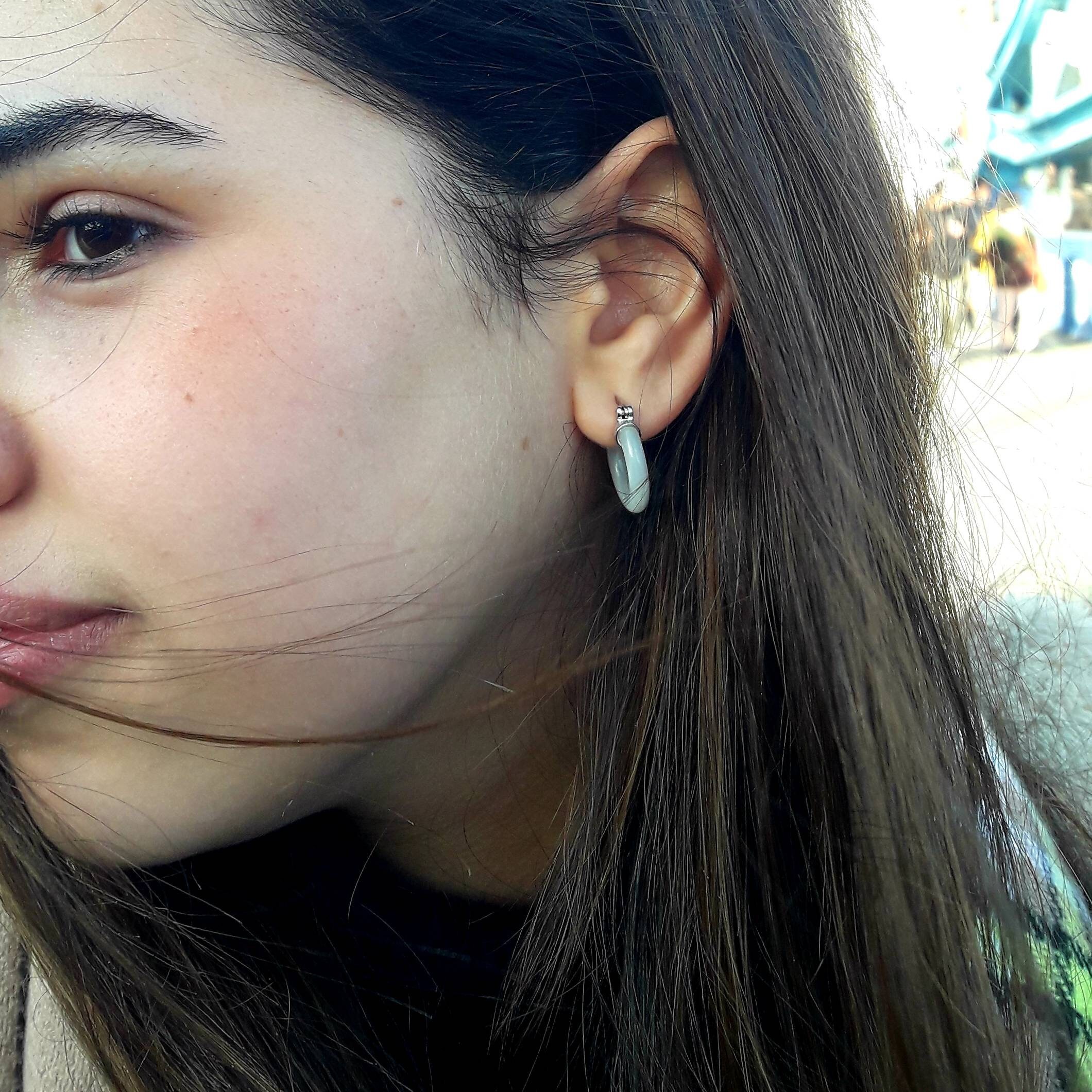 Bridel Hoops in White Pearl Tortoise Acetate Tortoise Shell | Etsy