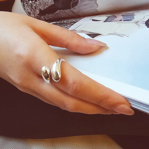 Silver Gift Wrap - 60+ Gift Ideas for 2024