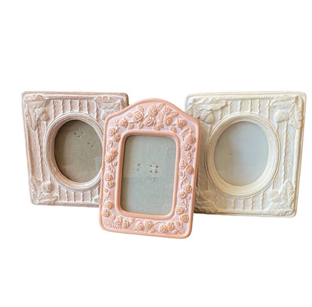 Vtg Terracotta Ceramic Picture Frame Flower Free Standing Acorn Lot 3 ...