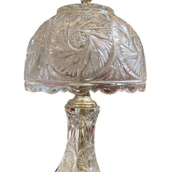 Small Victorian Lamp - Etsy