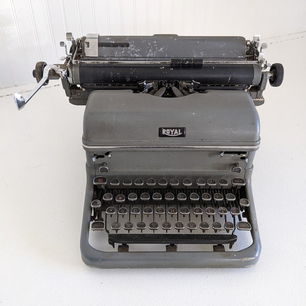 Royal Typewriter - Etsy